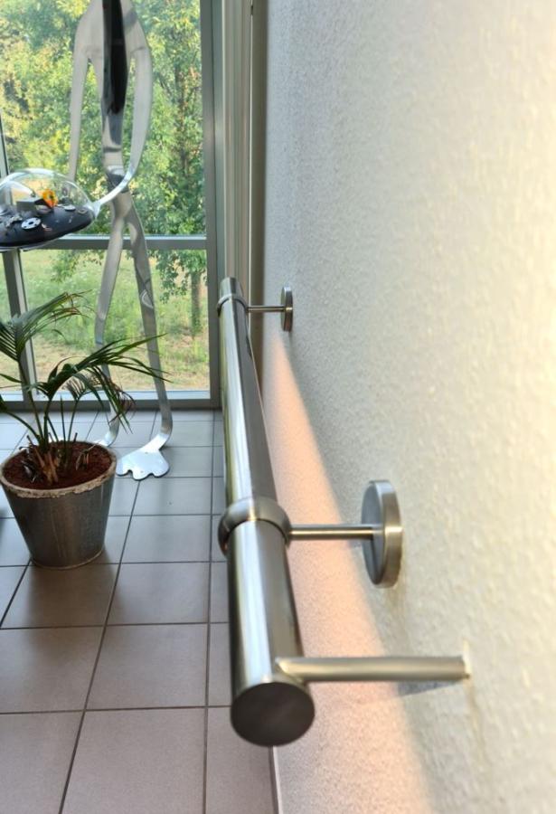 Handläufe & Geländer aus Edelstahl - Made in GermanyEdelstahl Handlauf ...